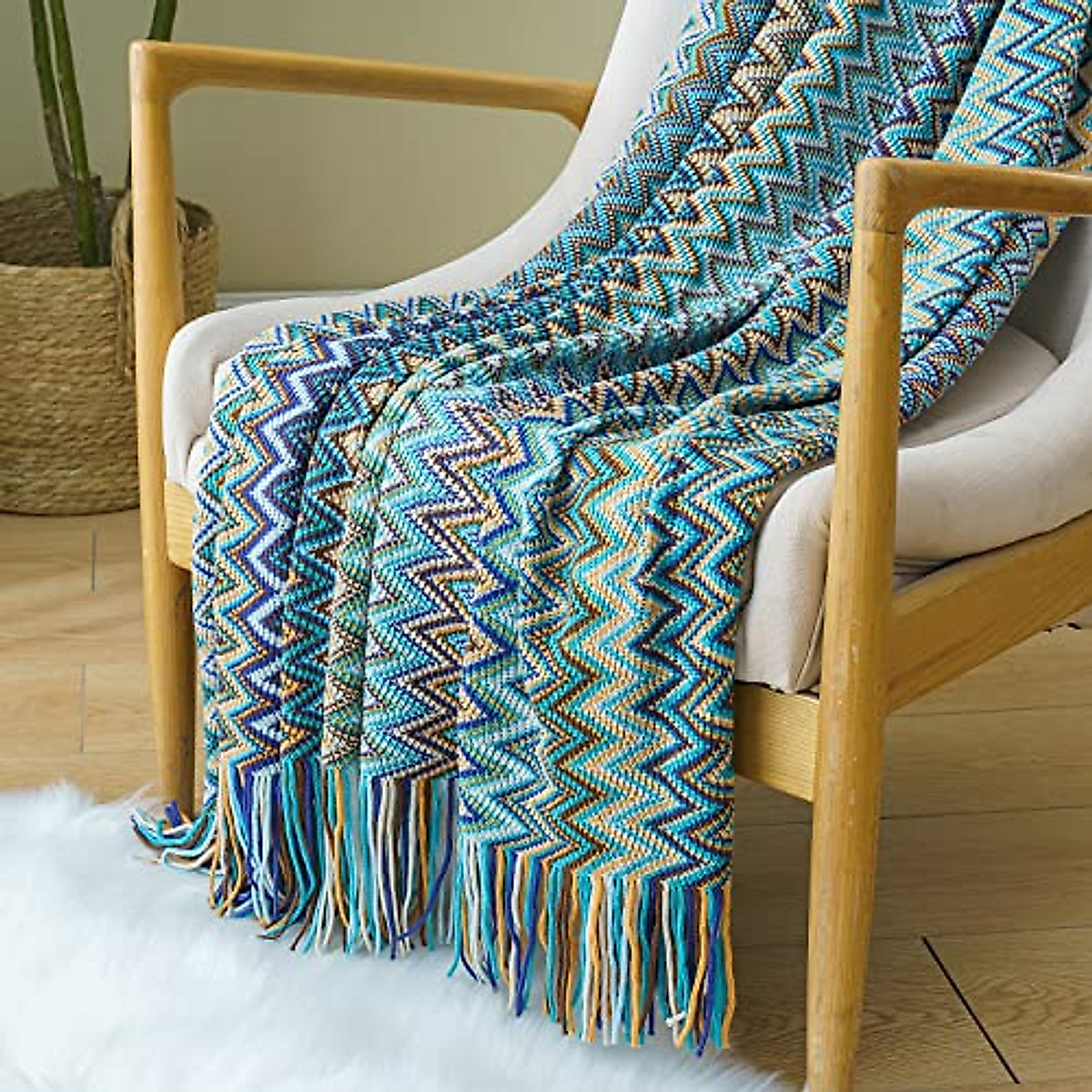 MIULEE Boho Knitted Throw Blanket with Tassel Knit Woven Wave Fringe Crochet Blanket Soft Lightweight Decorative Bohemian Blanket Afghan Hippie Outdoor Warm Throw for Sofa Bed Couch, 50 x 60 Blue