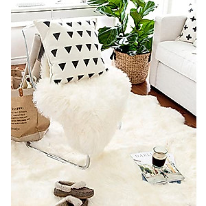 YADI Genuine Sheepskin Rug White Natural Australia Sheepskin Lambskin Fur Area Rug Bedroom Sofa Chair Cover Single Pelt/2'x 3' White/Ivory