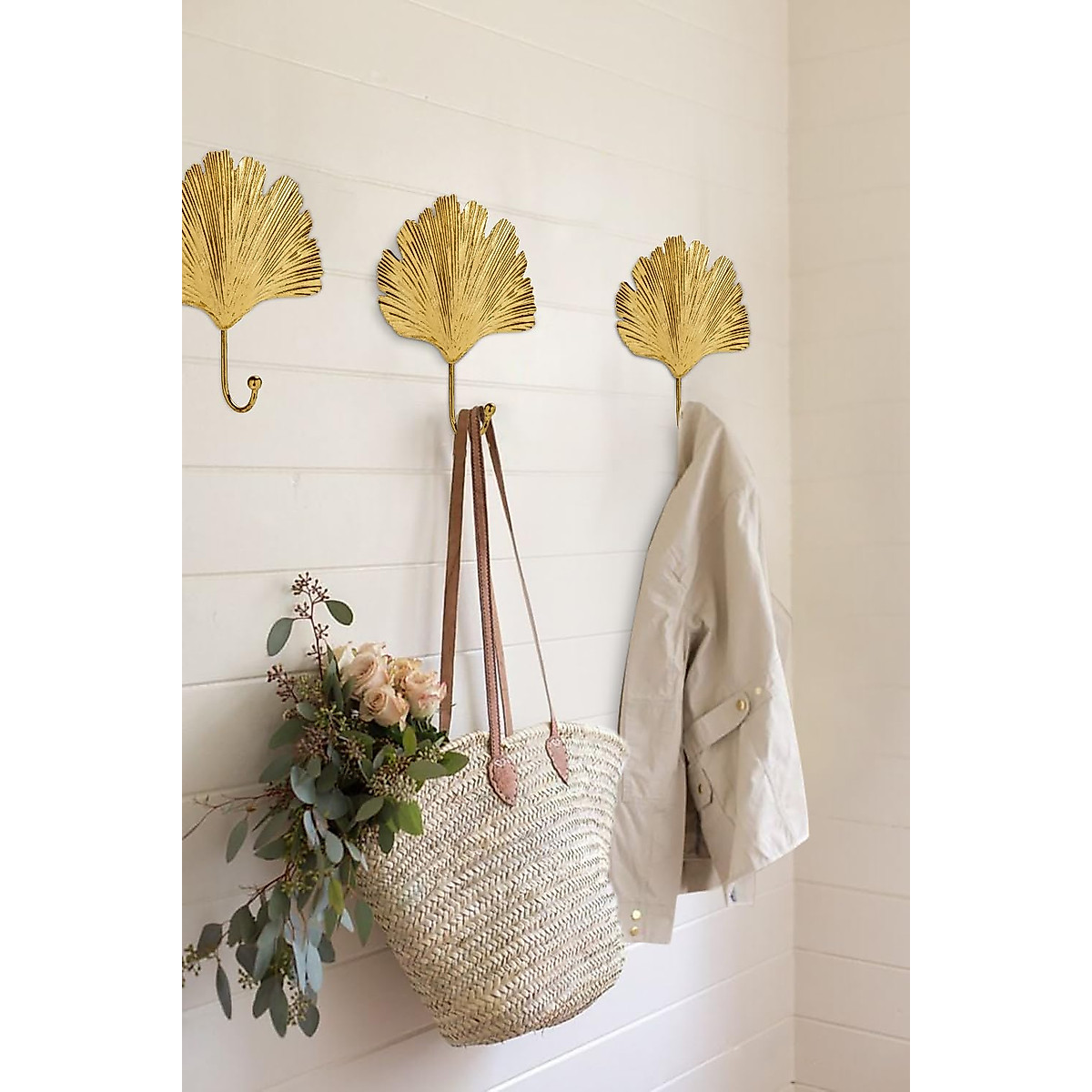 Towel Hook Brushed Gold Leave Shape Hook Brass Coat Robe Key Holder Decorative Hanger for Bathroom Kitchen Garage Wall Mounted (Pack of 3)