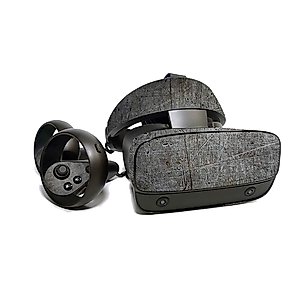 MightySkins Skin for Oculus Rift S - Scratched Up | Protective, Durable, and Unique Vinyl Decal wrap Cover | Easy to Apply, Remove, and Change Styles | Made in The USA