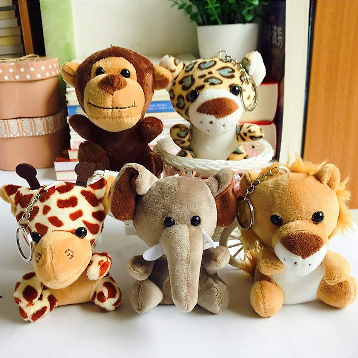 OuMuaMua 6pcs Jungle Animal Plush Toys Stuffed Animals Set, 4.8 Inch Cute Small Zoo Animals Plush Keychains for Kids Animal Themed Parties,Kindergarten Fun, Teacher Student Achievement Award