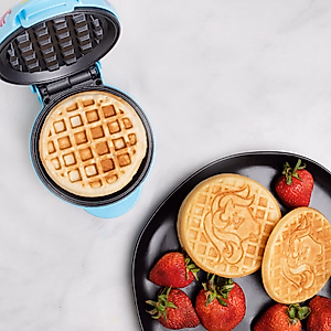 Uncanny Brands My Little Pony Mini Waffle Maker - Kitchen Appliance
