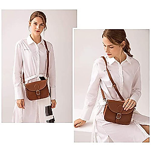 Crossbody Saddle Light Brown Camel Vegan Leather Bag Small Retro Satchel For Women Vintage Simple Handbag Faux Leather Casual Purse