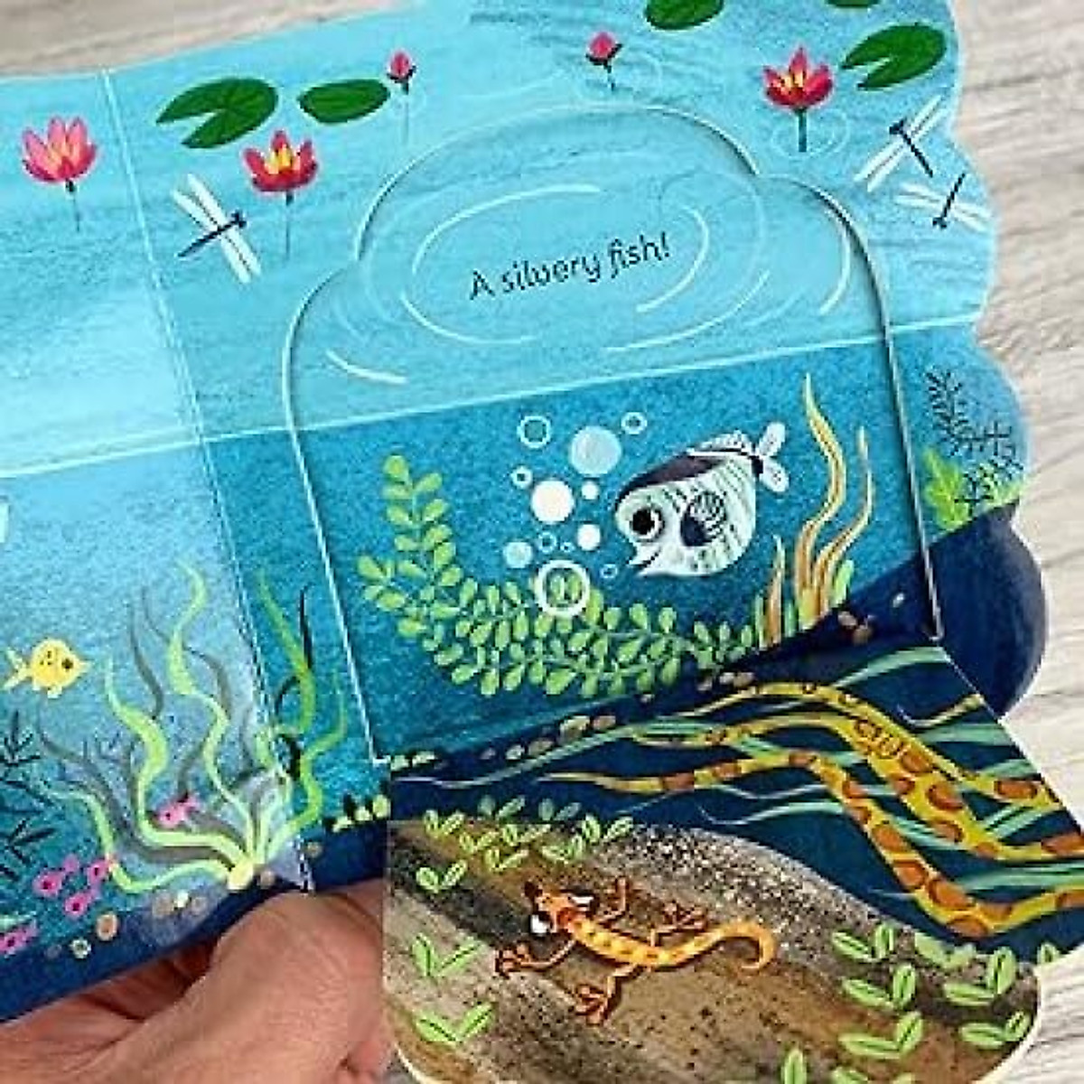 Little Blue Boat Chunky Lift-a-Flap Board Book (Babies Love) (Ocean Lift-a-Flap)