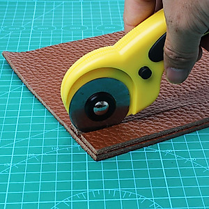 AUTOTOOLHOME 45mm Rotary Cutter Set with 9 Pack Replacement Rotary Blades Skip Rotary Blades Pinking Rotary Blades for Sewing Fabric Leather Quilting Cutter Paper Perforating Tool