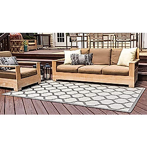 Unique Loom Outdoor Trellis Collection Area Rug - Moroccan (6' 1" x 9' Rectangle, Gray/ Silver)
