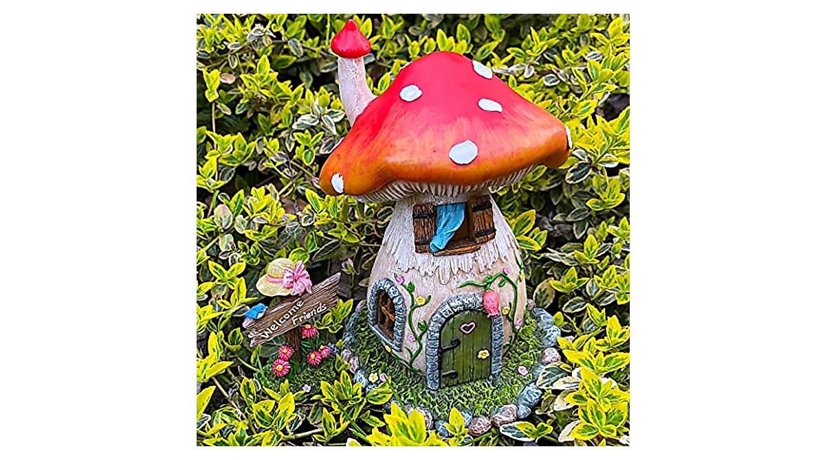 Mood Lab Fairy Garden Mushroom House Kit | Magical Miniatures