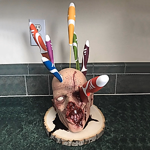 Horror Skeleton Knife Stand, Halloween Skull Kitchen Knife Block, Kitchen Storage Head Holder, Kitchen Fruit Storage Rack Ornament, Party Fruit Storage Rack Ornament (Khaki)