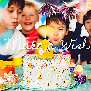 Amyhill 96 Pcs Beeswax Baby Shower Candles Set Includes 24 Pcs Beehive Votive Candles, 48 Pcs Little Resin Fake Bees, 24 Pcs White Daisy Flower Bee Themed Gift for Home Shower Party Favors Decor