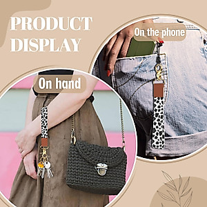 Wristlet Keychain for Women and Men，Key Chain Holder，Wrist Lanyard for Keys(Cow）