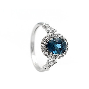 Natural 9X7 MM London Blue Topaz Gemstone Oval Cut 925 Sterling Silver December Birthstone Statement Ring For Engagement Gift (Rhodium Plated Silver, 8.5)