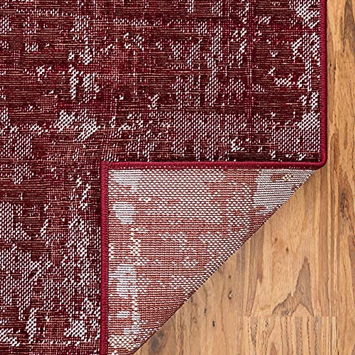 Rugs.com Valencia Collection Round Rug – 5 Ft Round Green Low Rug Perfect for Kitchens, Dining Rooms