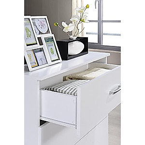 Hodedah 3 Chest of Drawers