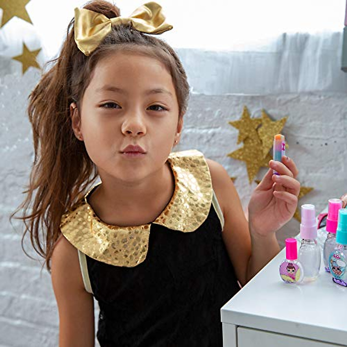 L.O.L. Surprise! All-in-One Beauty Studio by Horizon Group USA, Explore 3 Craft Activities. Create DIY Lip Balms, Nail Art & perfumes. Stickers, Fragrances, Glitter & More Included.