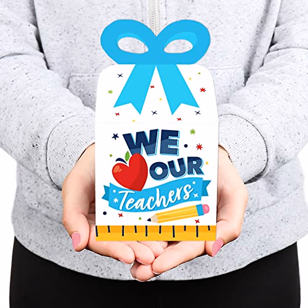 Big Dot of Happiness Thank You Teachers - Square Favor Gift Boxes - Teacher Appreciation Bow Boxes - Set of 12