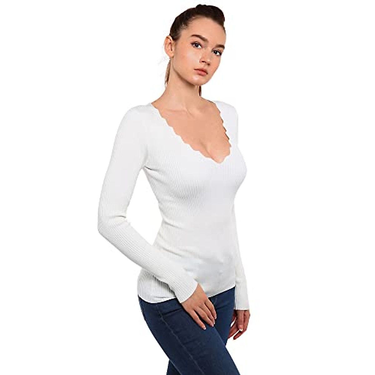 AmélieBoutik Women Scallop Trim V Neck Long Sleeve Ribbed Pullover Sweater (Ivory White Medium)