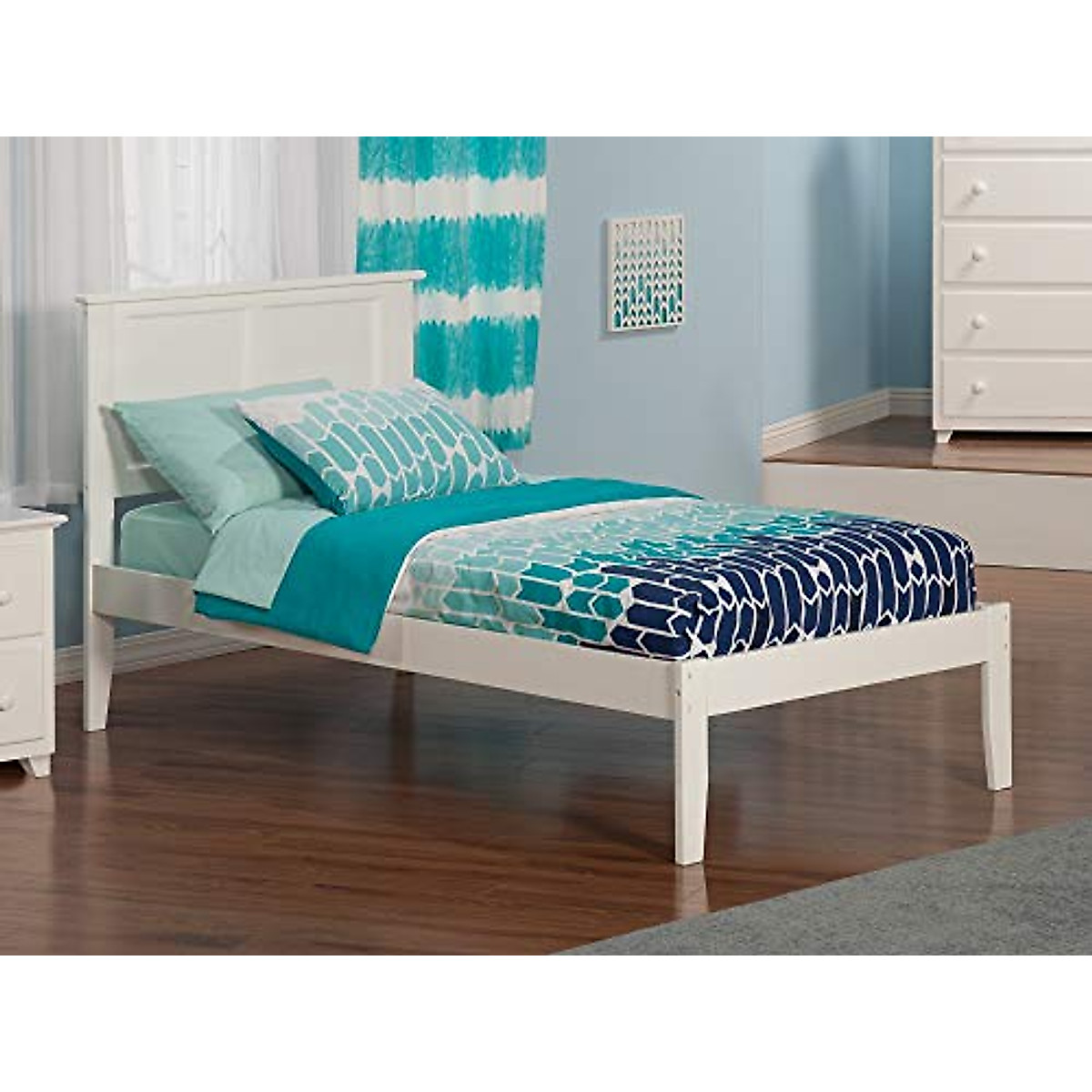 Atlantic Furniture AR8611002 Madison Platform Bed with Open Foot Board, Twin XL, White