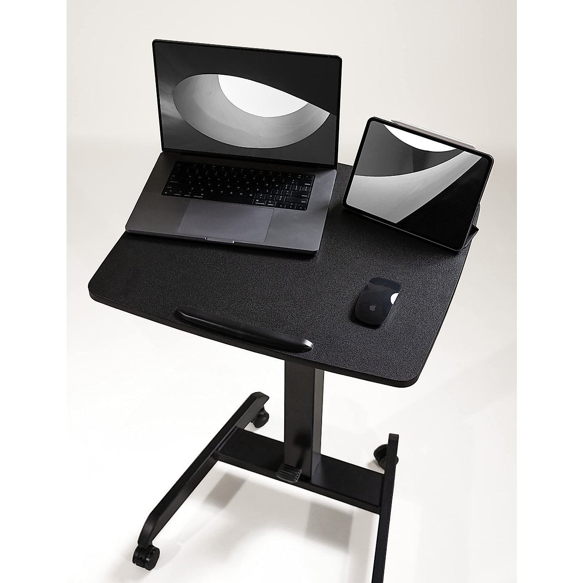 OCOMMO Mobile Podium - Pneumatic Standing Desk with 30 Degree Tilting Top, Adjustable Podium Stand, Lectern Portable with Wheels, Perfect for Lectures, Meetings, and Computer Use, Black