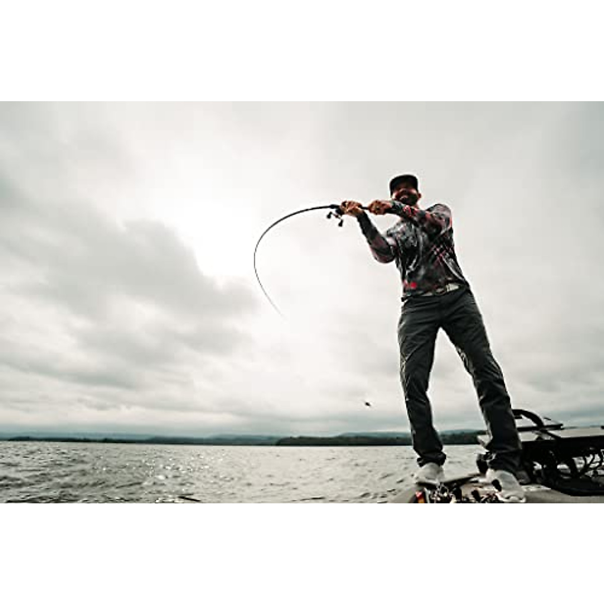 13 FISHING - Inception G2 Baitcast Reel - 7.3:1 Gear Ratio - Left Hand Retrieve (Fresh) - ING2-7.3-LH, Black