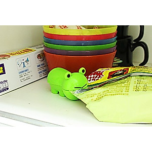 Cute Zoo Animal Chip Bag Clips – 3 Pc Pack – Durable Plastic Clip for Keeping Food Fresh, Organize Kitchen and Office – Perfect for Snacks, Travel & Super Adorable (Frog, Lion, Tiger)