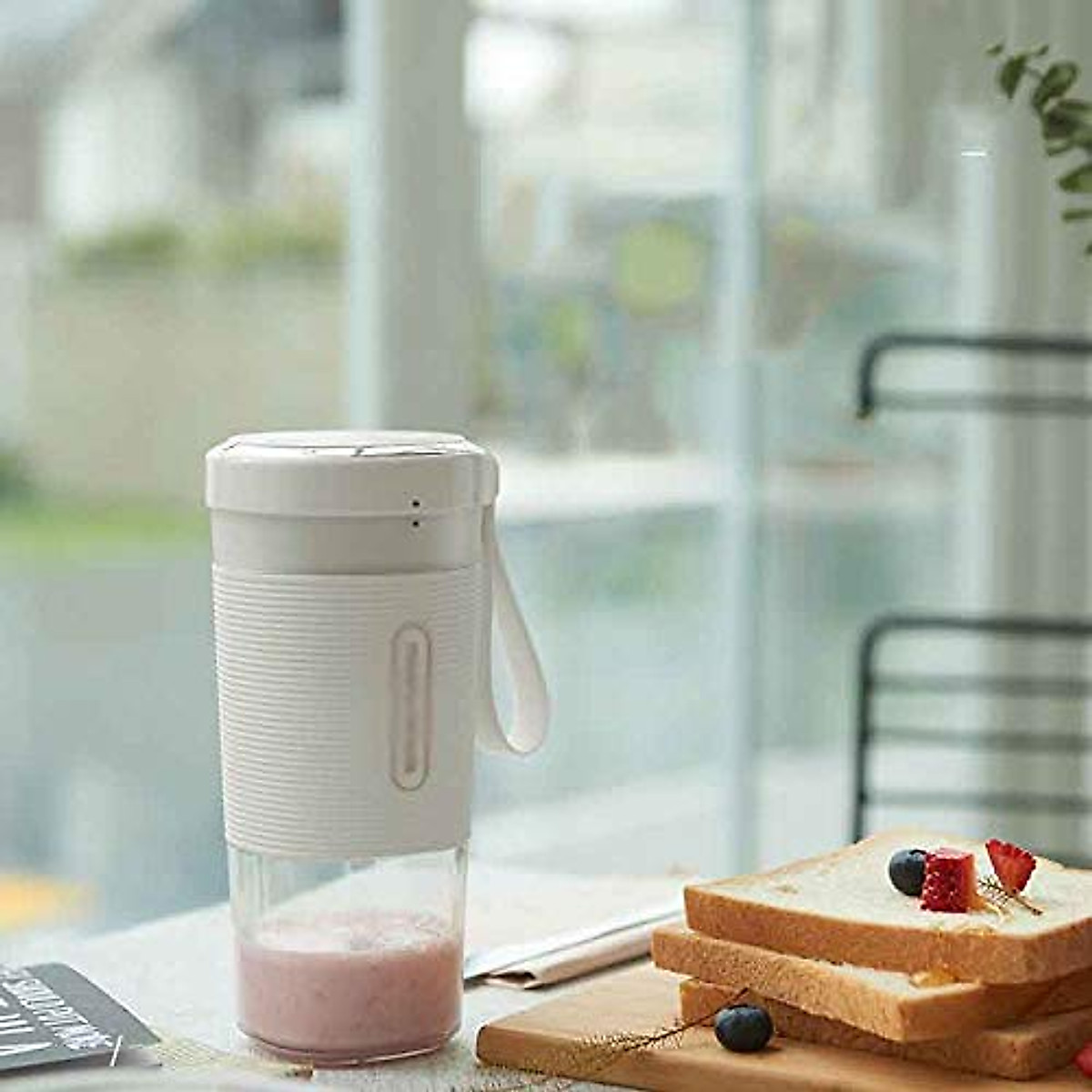 Mini Juicer Electric USB Smoothie Blender Fruit Fast Food Processor Portable Blender Electric Juicer (Color : Blue) (White)
