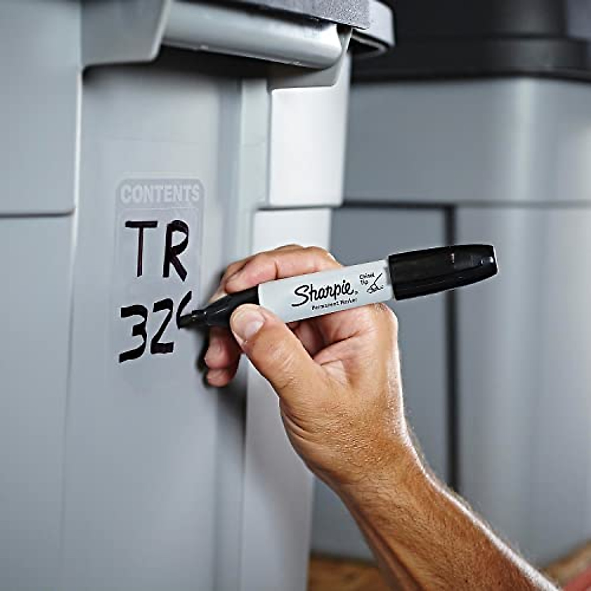 Sharpie 38201 Permanent Marker 5.3Mm Chisel Tip Black Dozen