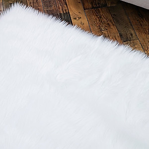 Carvapet 2.3x5 Luxury Ultra Soft Faux Sheepskin Rug – White Plush Area Rug, Bedside Floor Mat or Sofa Cover for Bedroom