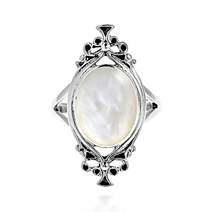 AeraVida White Mother of Pearl Vintage Style .925 Sterling Silver Ring