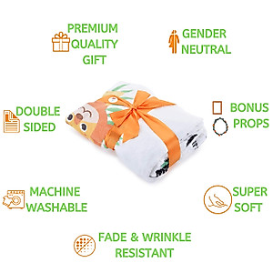 Monthly Baby Milestone Blanket - Double Sided Soft & Smooth Fleece | Baby Milestone Blanket Boys & Girls | Baby Photo Props with Frame & Leaf Wreath |