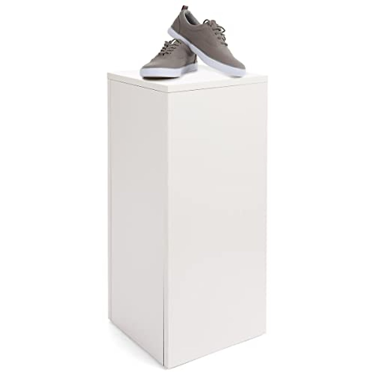 Displays2go, Gallery Display Column, Laminated Particle Board and Melamine Construction – White Laminate Finish (WDCUBEWHT2)