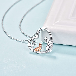 TANGPOET Llama Gifts Sterling Silver Alpaca Llama Necklace Mother Daughter Llama Pendant Jewelry for Women