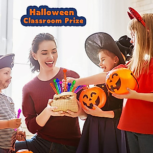 VKTEN 32Pcs Halloween Bubble Wands Mini Bubbles Party Favors for Kids Halloween Party Favors Treat Bag Stuffers Goody Bag Filler Halloween Treats Prizes