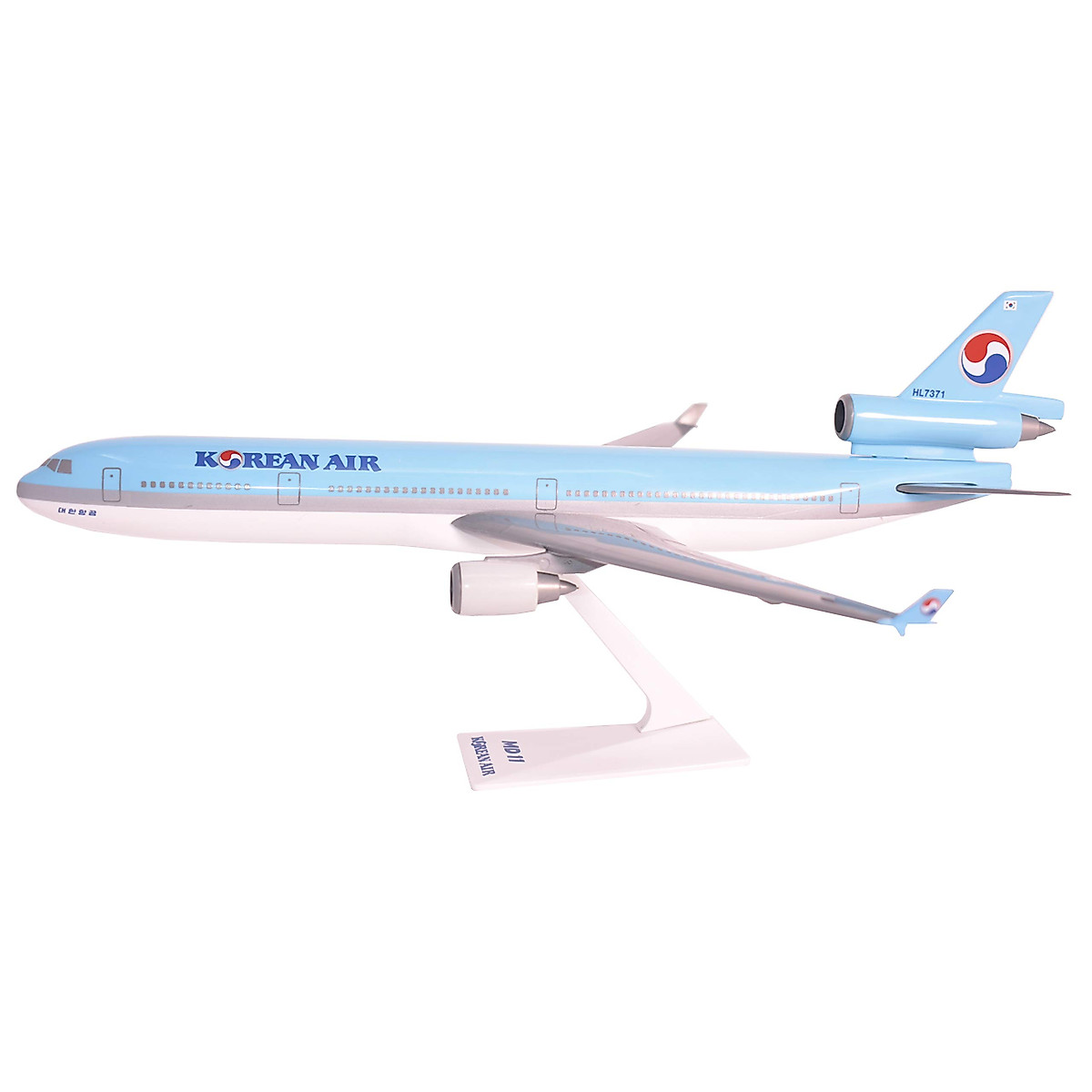 Flight Miniatures Korean Air (84-Cur) MD-11 Model Airplane 1:200 Scale - Plastic Snap-Fit Model Airplane - Collectible Replica of Korean Air Aircraft - Part# AMD-01100H-011