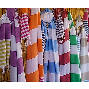 HAVLULAND Pack of 4 Turkish Beach Towels Oversized 71x39 Quick-Dry Absorbent Extra Large Soft Turkish Bath Towel Pre-washed Sand Free Beach Travel Camping Blanket Adults Gift Pool Towels