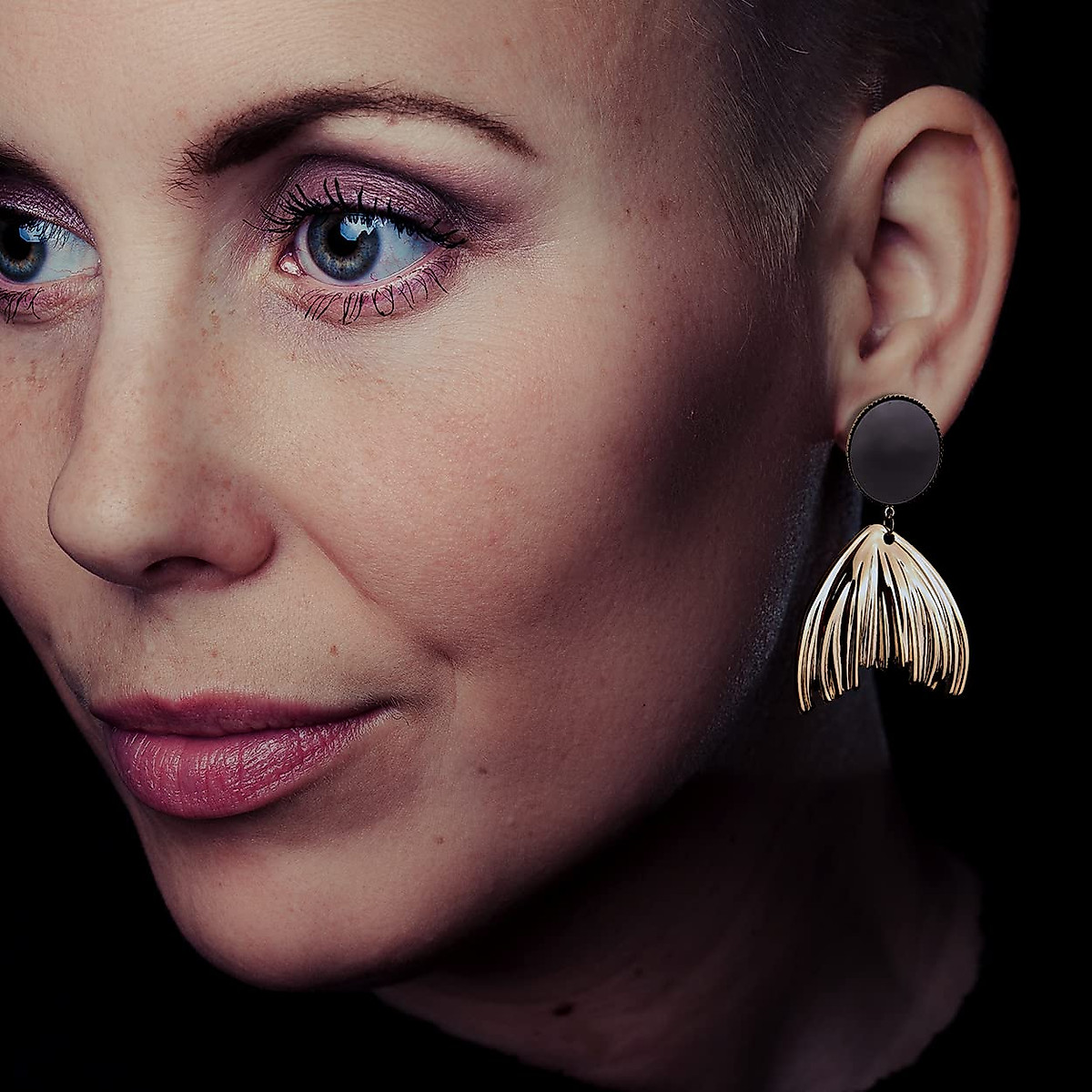 Sonateomber Gold Mermaid Fishtail Drop Dangle Statement Earrings For Women Big Black Dome Fish Tail Ginkgo Leaf Dangly Summer Ocean Beach Prom Jewelry Gift