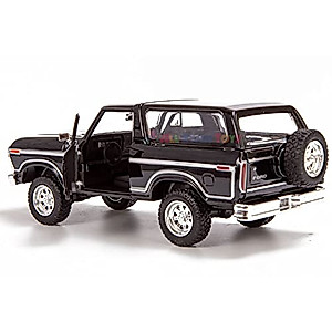1978 Ford Bronco Ranger XLT 1:24 Diecast Model Car SUV SUT Black with Cap Truck Motormax 79371