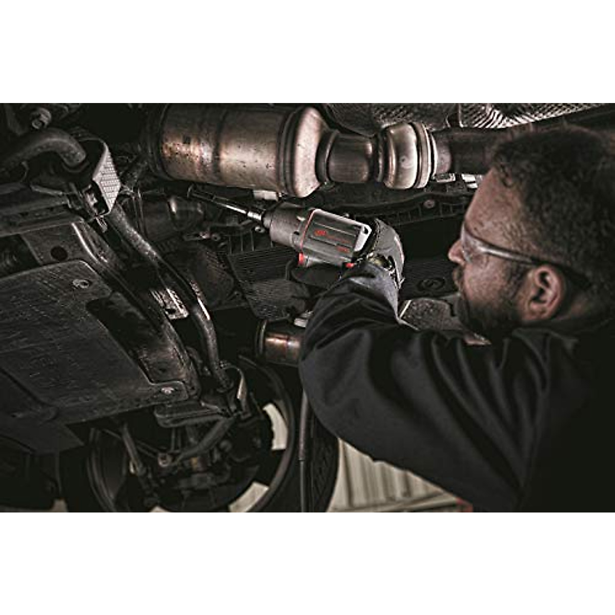 Ingersoll Rand 2235TiMAX 1/2” Drive Air Impact Wrench – Lightweight 4.6 lb Design, Powerful Torque Output Up to 1,350 ft-lbs, Titanium Hammer Case, Max Control, Gray