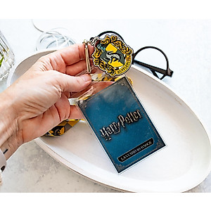 Harry Potter Hufflepuff 22-Inch Lanyard With ID Badge Holder And Logo Charm