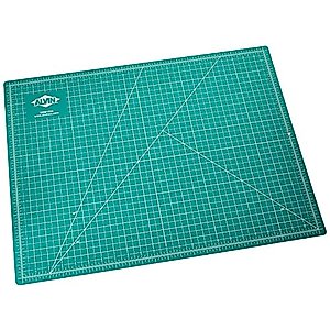Alvin GBM1824 GBM Series 18 inches x 24 inches Green/Black Professional Self-Healing Cutting Mat