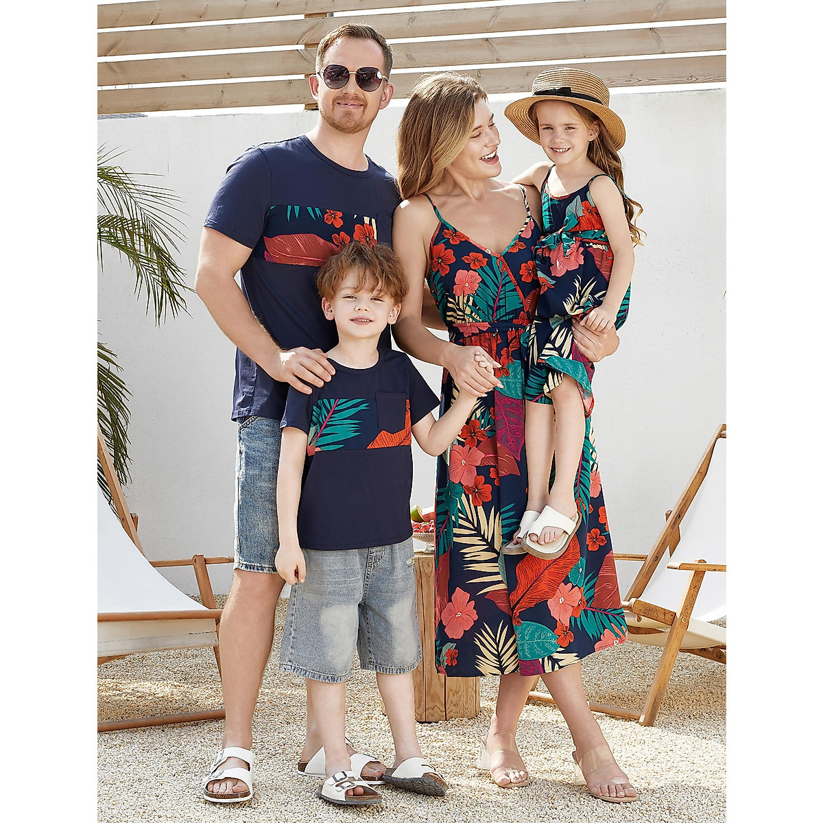 PATPAT Family Matching Outfits Mommy and Me Dresses Matching Set Tropical Floral Palm Leaf Print Sun Maxi Dresses Matching Hawaiian Outfits for Couples Vacation Beach Red Floral Outfit for Women M