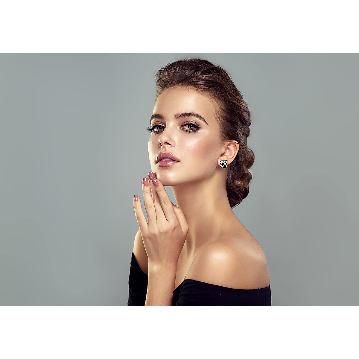 Kathaya Jewel Statement Stud Earrings Animal Cow Print Chic Glass Square Stud Western Cowhide Earrings (White Black)