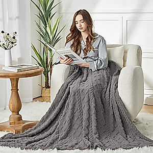 KMUSET Sherpa Fleece Throw Blanket, 50"X70", 3D-Stylish Design, Super Soft, Cozy, Lightweight, Fluffy, Flannel Blanket for Couch, Bed, Sofa, All Season Use, Grey