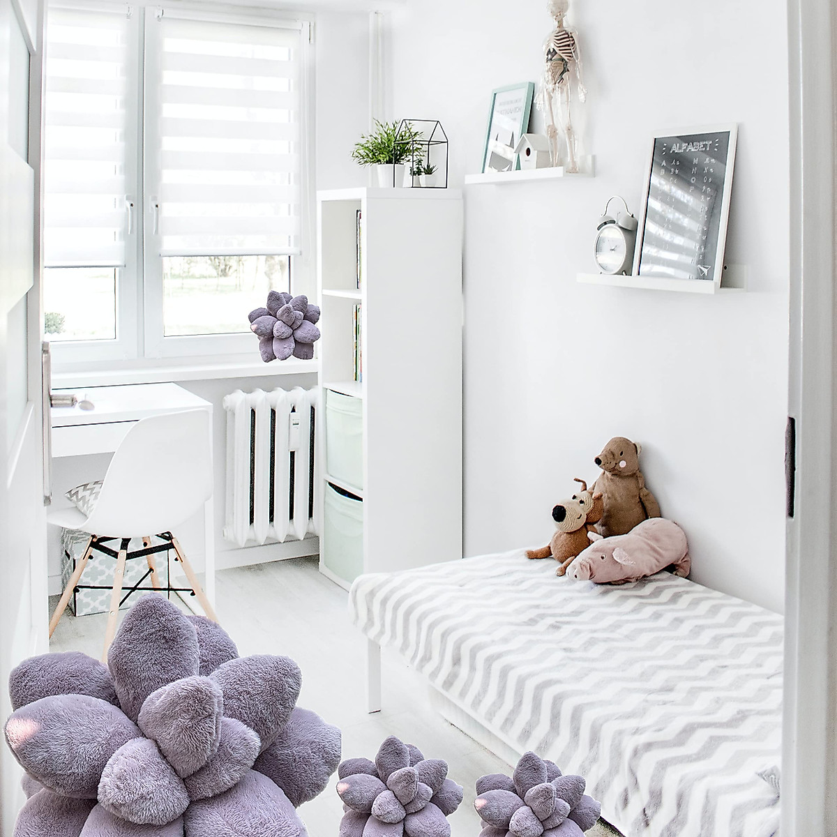 Hanchiweier Succulent Plush Pillow 9.8in Succulents Cactus Throw Pillows Soft Stuffed Green Leaf Shaped Plant Plush Pillow for Home Sofa Bedroom Décor (Purple, 9.8in)