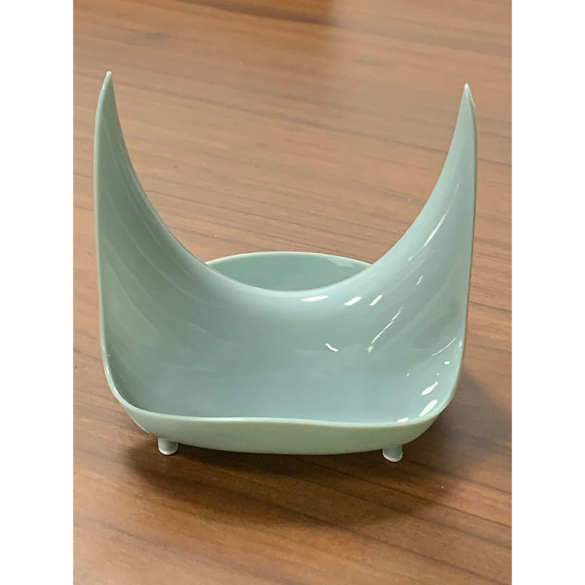 2 Pack Non-Skid PP Plastic Pot Lid Stand , Cover Holder Sets Lid Rack, Multifunction 2 Side Pot Lid Holder , Pot Lid Stand for Home Kitchen, Holds 2 lids of any size or can be used as spoon rest