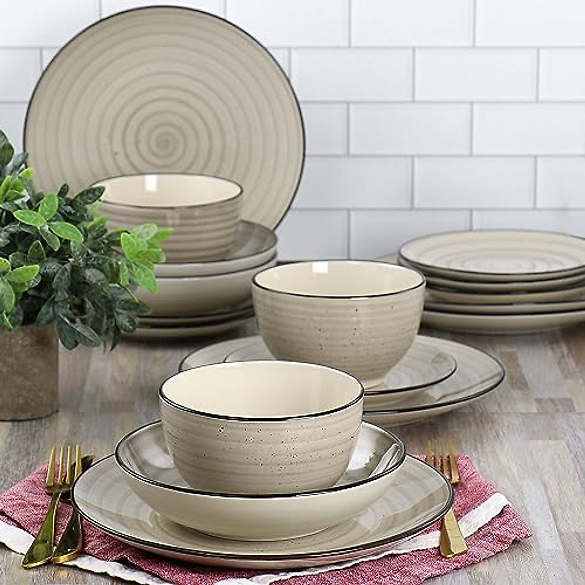 Elama Gia 24 Piece Round Stoneware Dinnerware Set in Cream