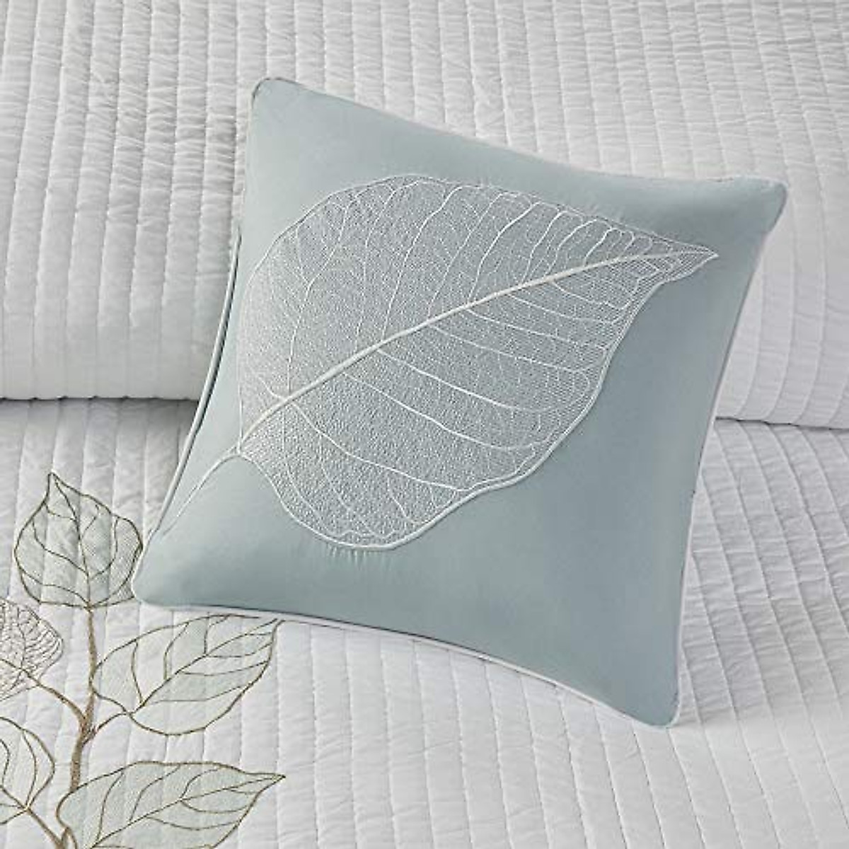 Madison Park Caelie Quilt Modern Classic Design All Season, Breathable Coverlet Lightweight Bedding Set, Matching Shams, Decorative Pillow, Full/Queen(90"x90"), Leaf Blue 6 Piece