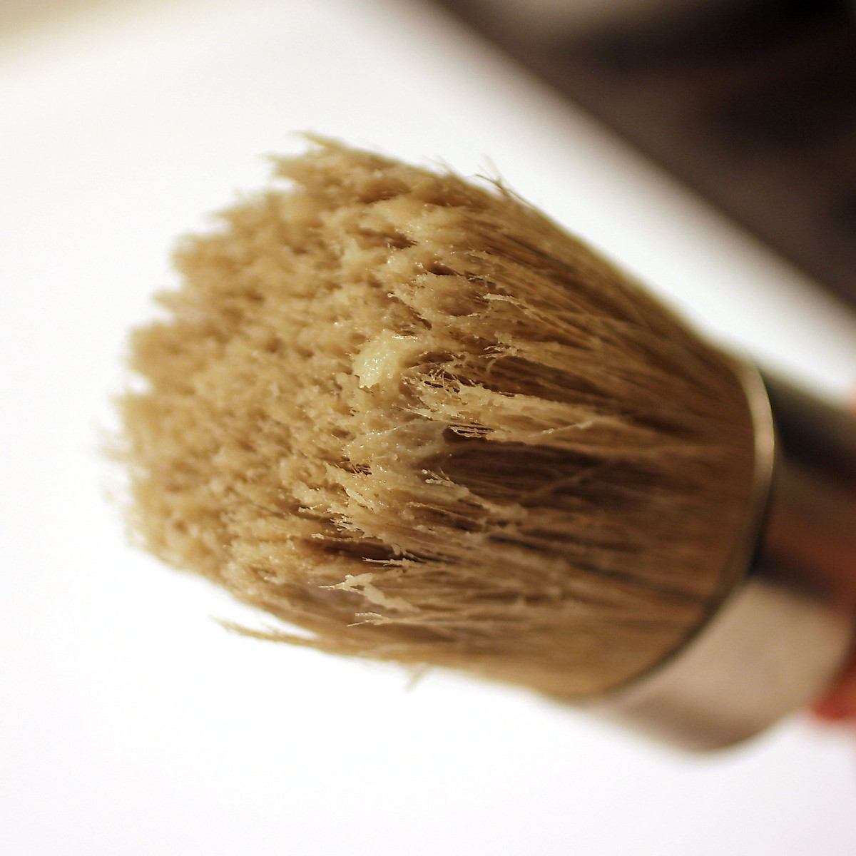 Brossum Extra Large 2-in-1 Round Chalk and Wax Paint Brush | Painting or Waxing Furniture | Handmade with All Natural Bristles and Ergonomic Handle | Dark or Clear Wax | DIY, Home Decor, Wood