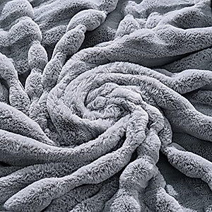 NEXHOME PRO Faux Fur Throw Blanket+2 Pillow Covers Set, Luxury Soft Rabbit Warm Fuzzy Cozy Fluffy Feel Fleece Blankets for Women 50"X60"+2X18 X18,Comfy Ruched Blanket for Sofa Couch Bed DÉcor Grey
