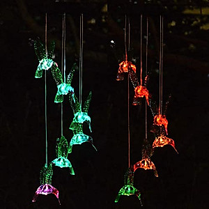 Chasgo Solar Hummingbird Wind Chime Color Changing Solar Mobile Wind Chime Outdoor Mobile Hanging Patio Light