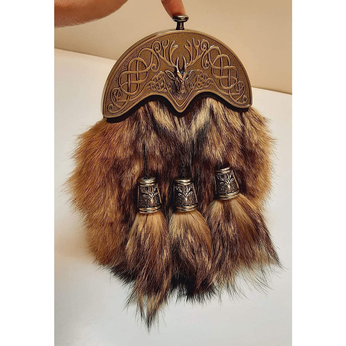 Scottish Kilt Full Dress Sporran Stag Cantel Sporran Antique Unique Stag.471 (Enamel Stag Fox Fur)